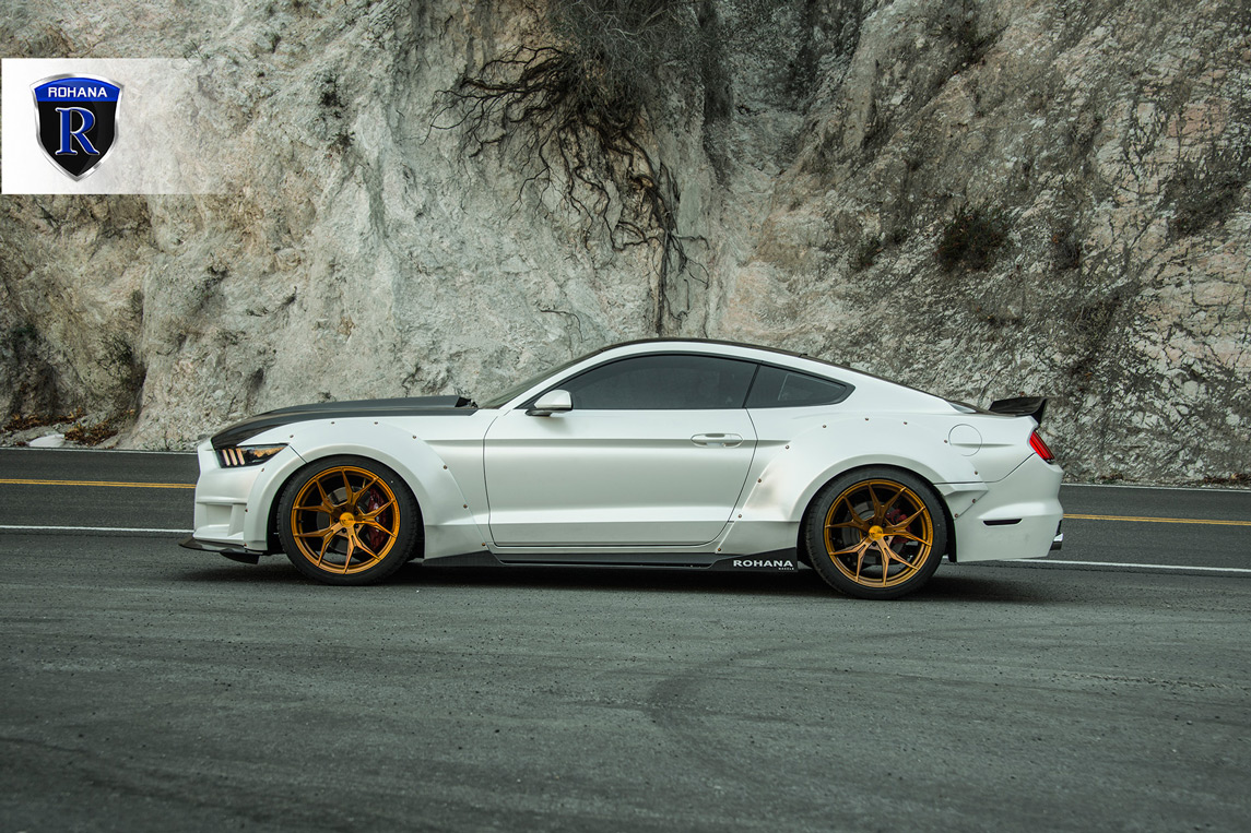 Ford Mustang S550 stays in tune with the gloss gold Rohana RFX5 wheels ...